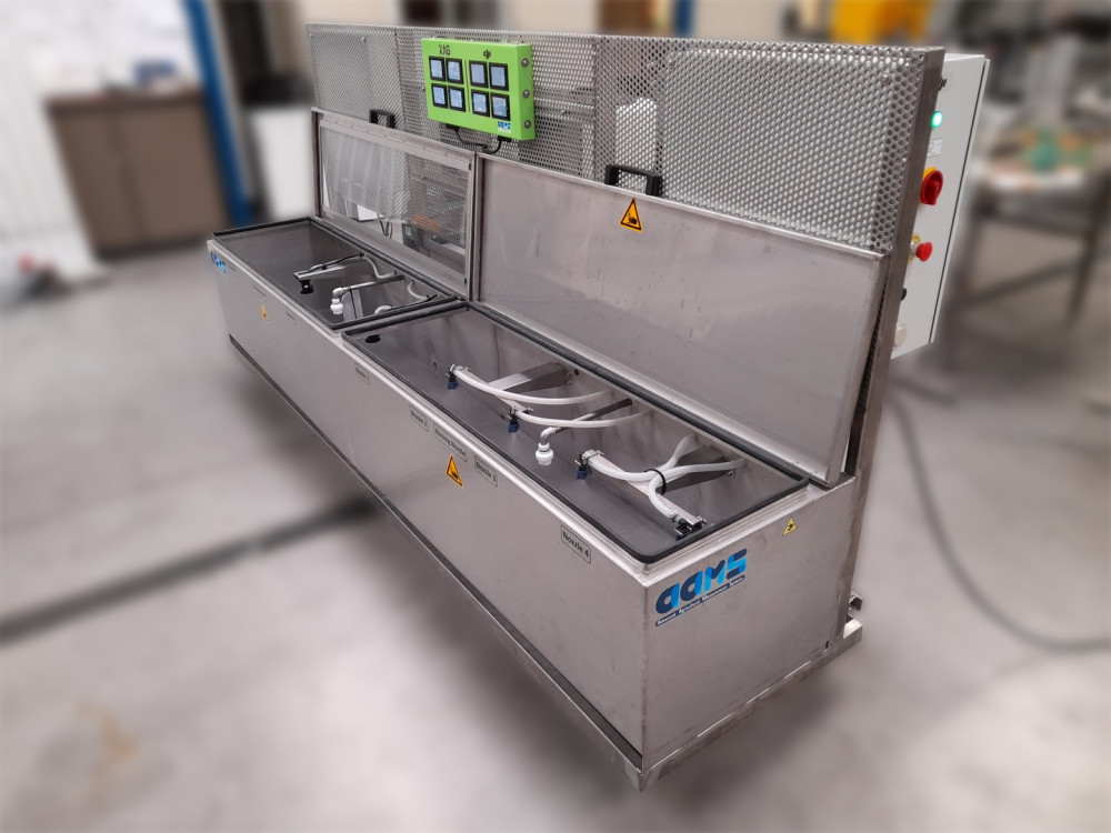 Spray Test Stand for Chemical Formulations